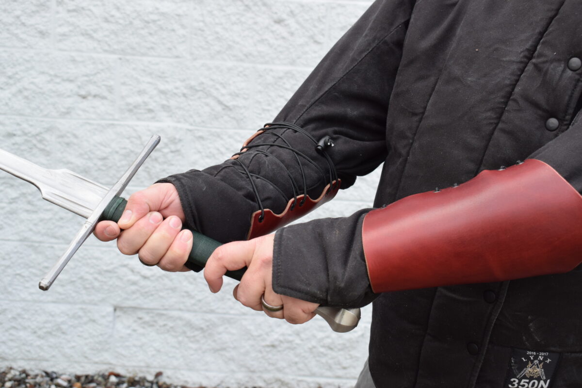 Hema Simple Forearm – Grommet's Leathercraft