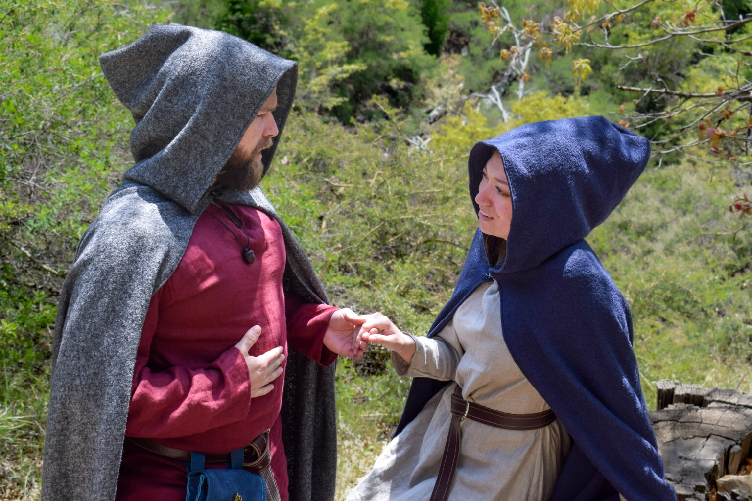 Boiled Wool Hooded Cloak – Grommet's Leathercraft