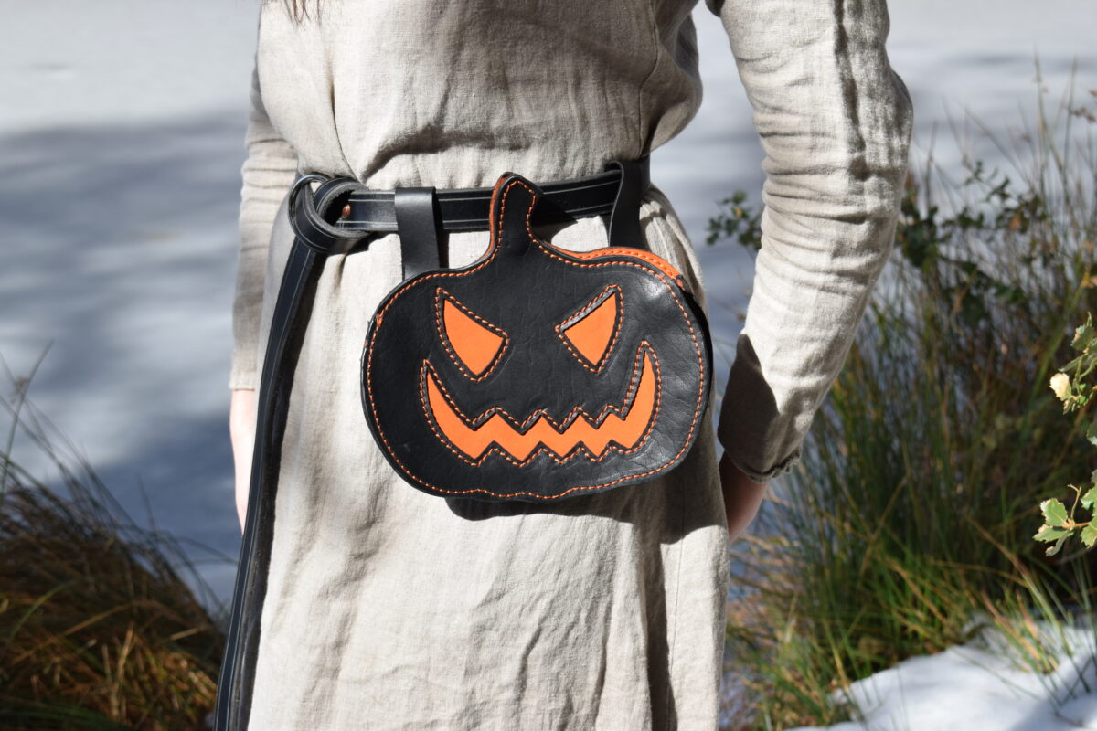 Handmade Leather Pumpkin Belt Pouch – Grommet's Leathercraft