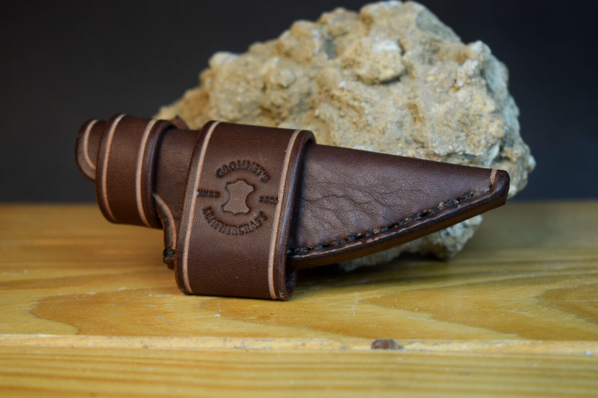 Handmade Leather Sheath for the Benchmade Dacian – Grommet's Leathercraft