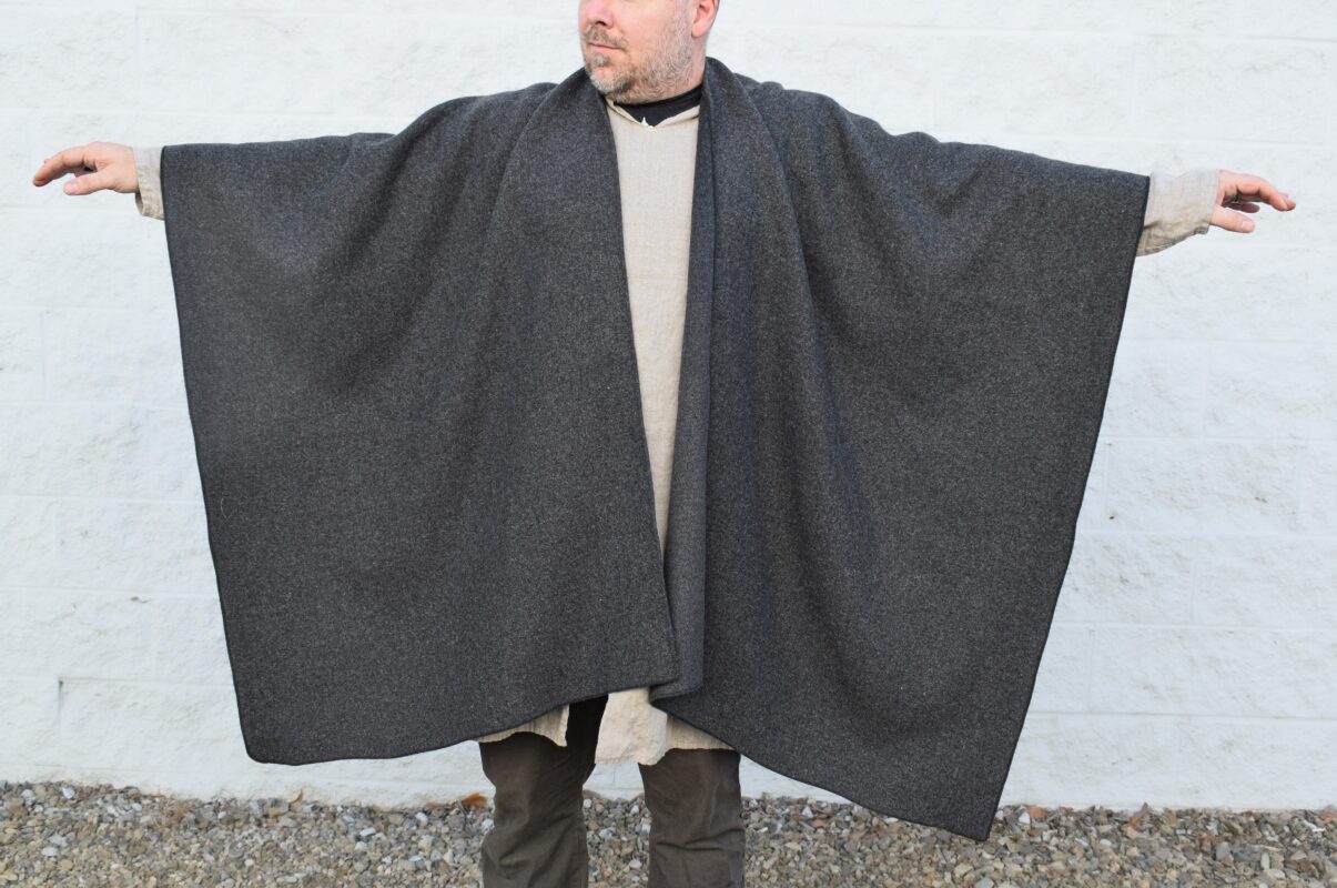 Wool Ruana Cloak – Grommet's Leathercraft