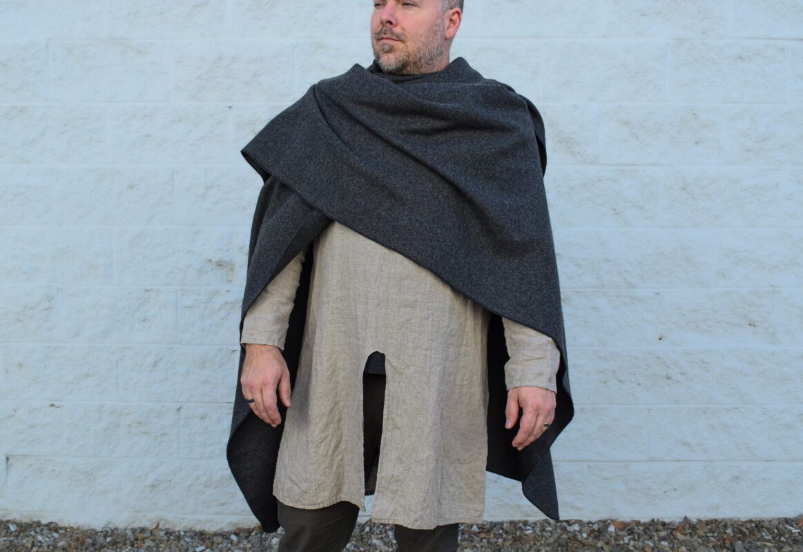 Wool Ruana Cloak – Grommet's Leathercraft